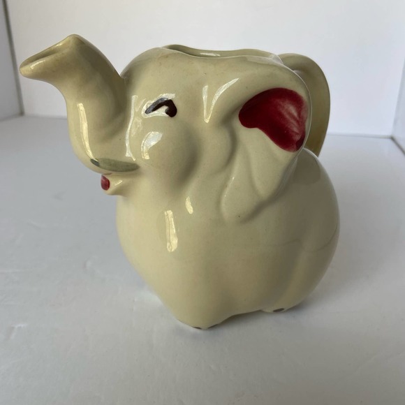 Shawnee | Dining | Vintage Shawnee Pottery Elephant Creamer Milk Sauce ...